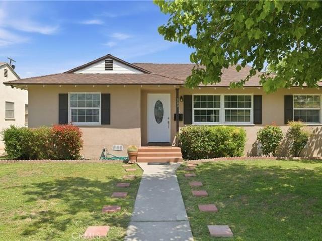 340 Western Dr, Bakersfield, CA 93309