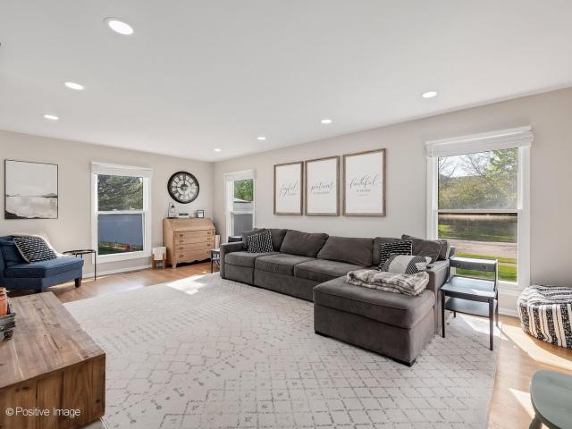 340 Whitehall Terrace