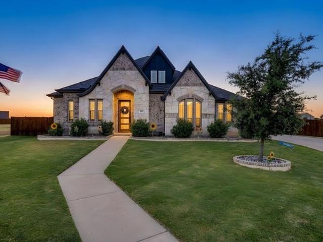 340 Trail Dust Dr, Godley, TX 76044