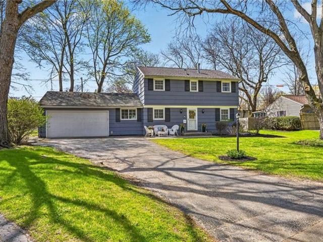 340 Village Ln, Rochester, NY 14610