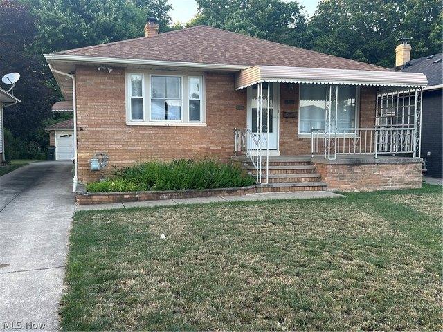 3414 Norris Ave, Parma, OH 44134