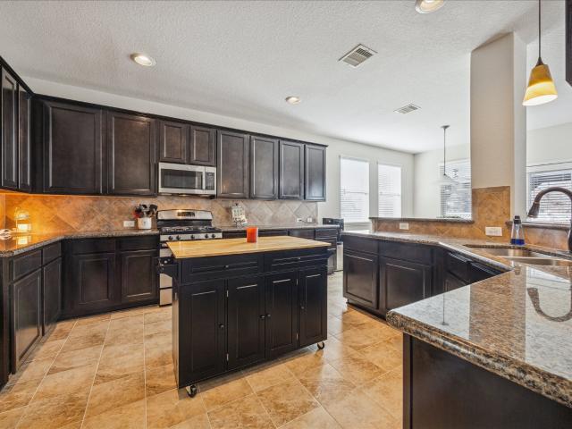 3414 Old Holly Drive