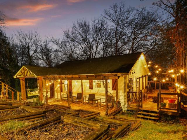 3414 Bennett Road