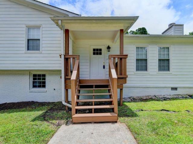 3414 Broxton Mill Way