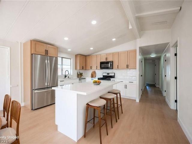 3414 Isle Royale Dr, Las Vegas, NV 89122