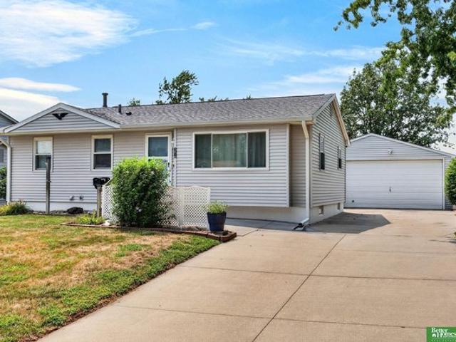 3414 S 121st St, Omaha, NE 68144