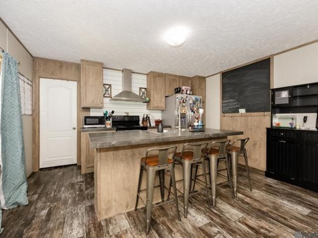 34151 Cane Market Rd, Walker, LA 70785