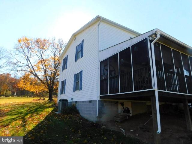 3415 N Mountain Road