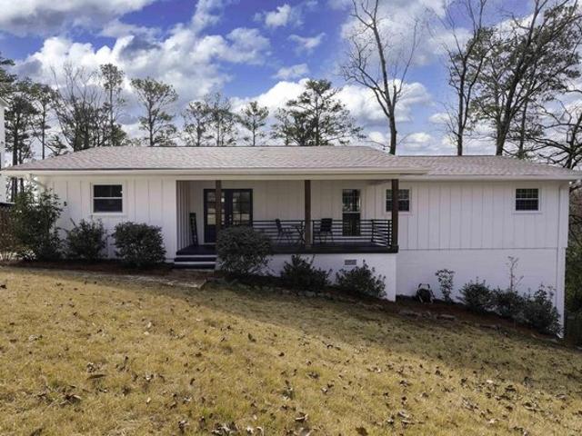 3415 Hillway Dr, Vestavia Hills, AL 35243