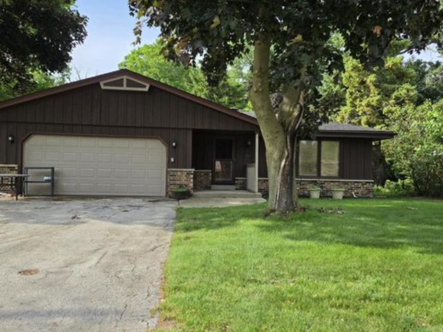 3415 W Cold Spring Rd, Greenfield, WI 53221