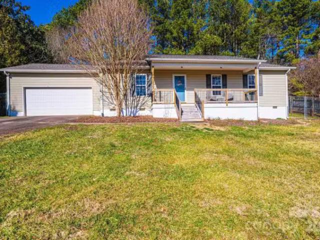 3415 23rd St NE, Hickory, NC 28601 MLS 4226836