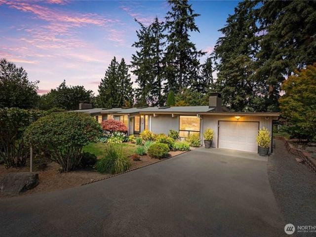 3415 99th Ave E Unit D, Edgewood, WA 98371