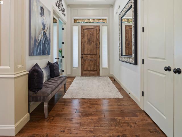 3416 nw lacamas ln