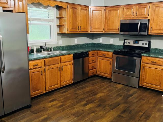 3416 Southmeade Court