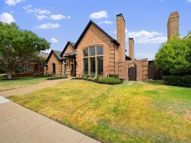 3417 Mount Vernon Way