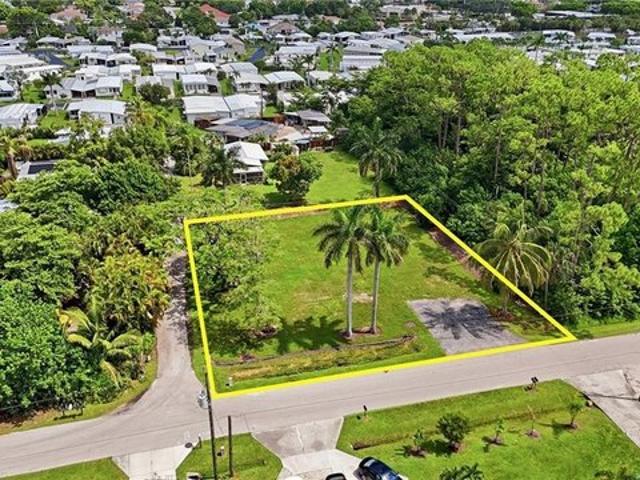 3417 Guilford Rd Lot 13, Naples, FL 34112