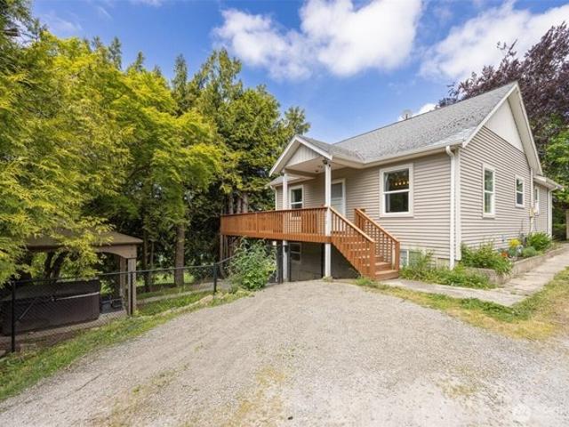 3417 Lindsay Ave, Bellingham, WA 98229