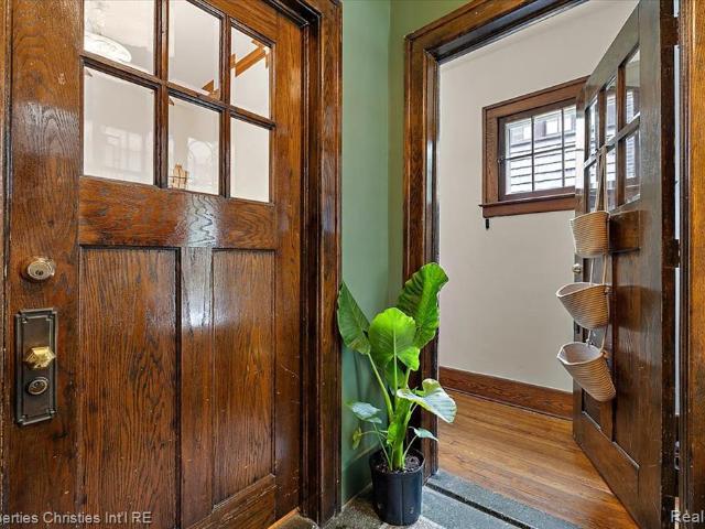 3417 Seminole Street