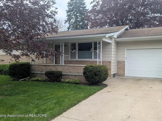 3417 Snowglen Ln, Lansing, MI 48917