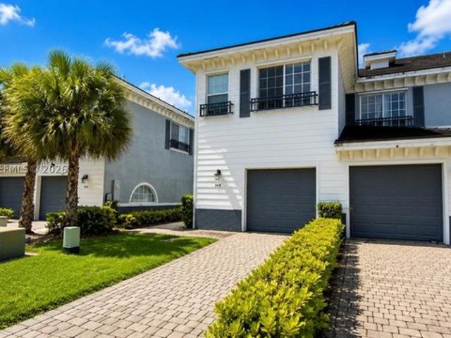 3418 NW 13th St, Lauderhill, FL 33311