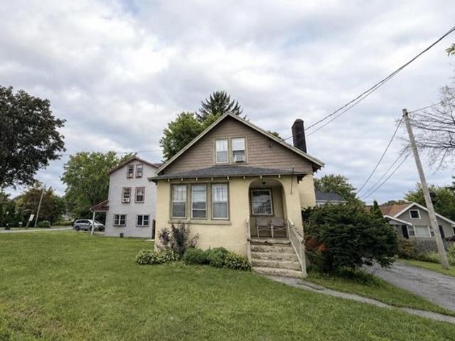 3418 Albany St, Schenectady, NY 12304
