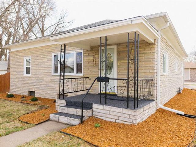 3418 E Ave, Kearney, NE 68847