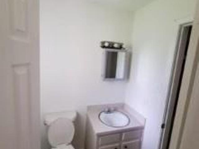 3418 Hummingbird Lane