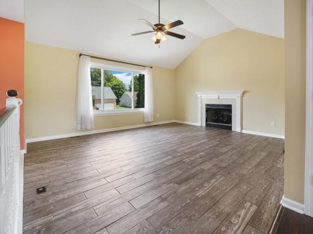 3418 Poplar Hl