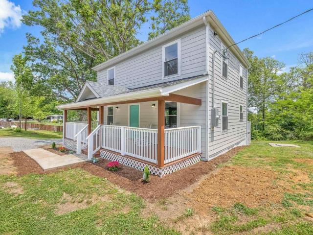 3418 Ridge Rd