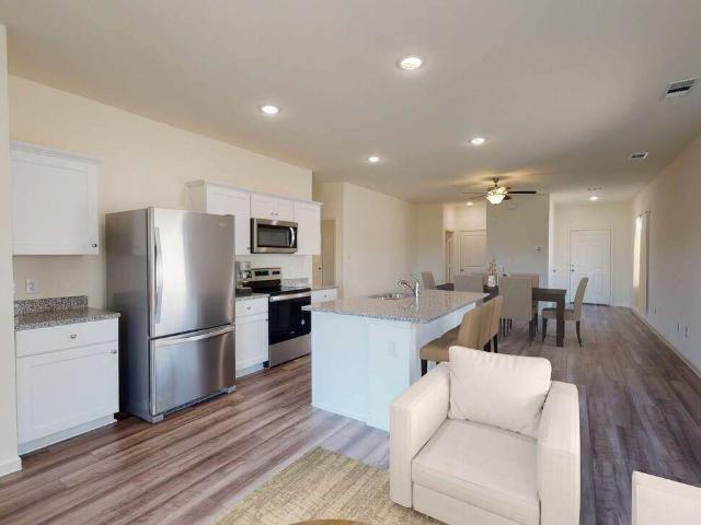 3418 Ridgeberry Glen Lane