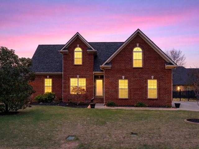 3418 Shady Forest Dr