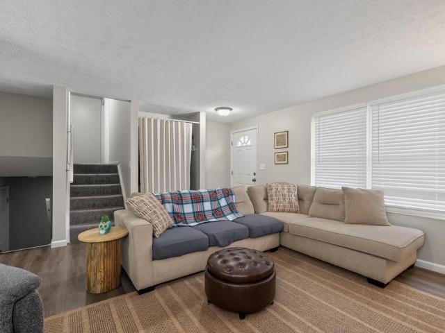 3418 Spring Valley Drive