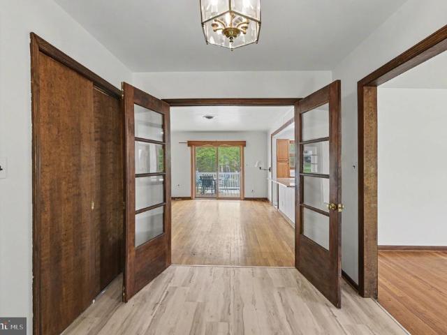 3418 Walnut Road