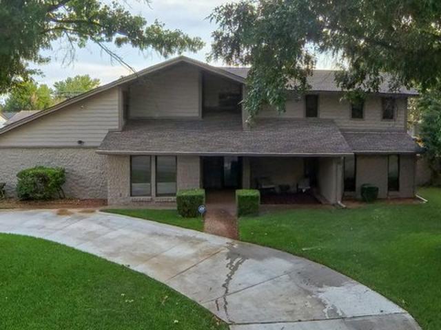 3418 Whippoorwill Ln, Enid, OK 73703