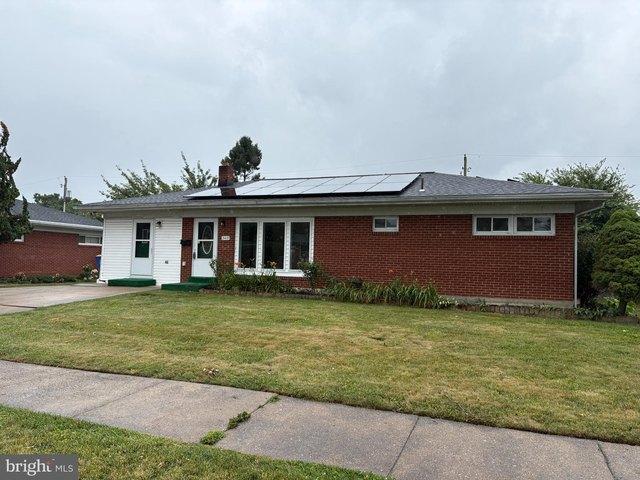 3419 Bedford Dr, Camp Hill, PA 17011