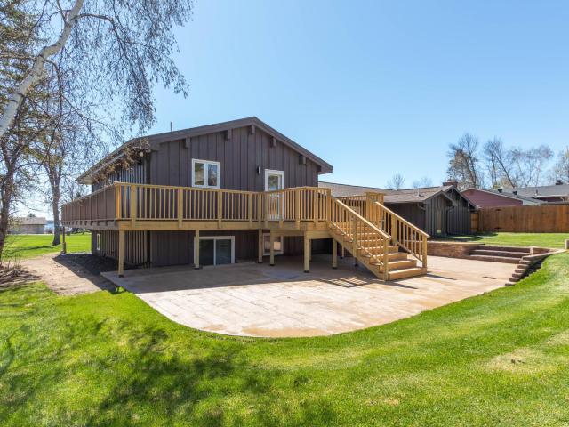 3419 Birchmont Drive NE