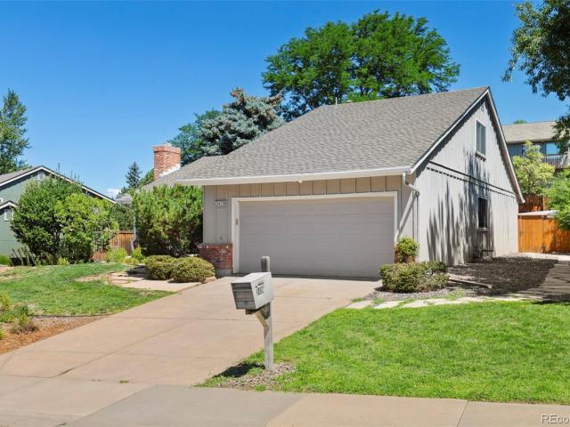 3419 E Geddes Drive
