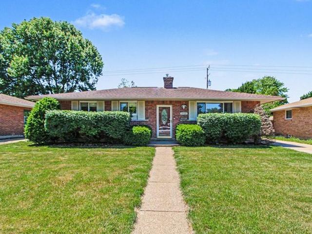 34101 Sequoia St, Westland, MI 48185