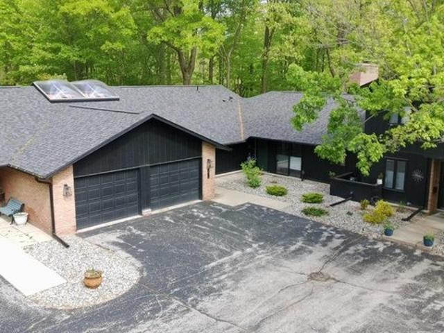 3410 N Bent Oak Rd, Midland, MI 48640