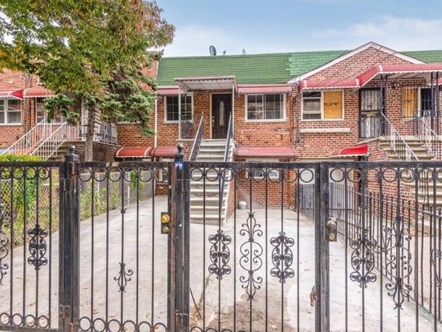 3410 Bronxwood Ave, Bronx, NY 10469