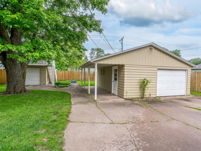 3410 Greenbrier Drive