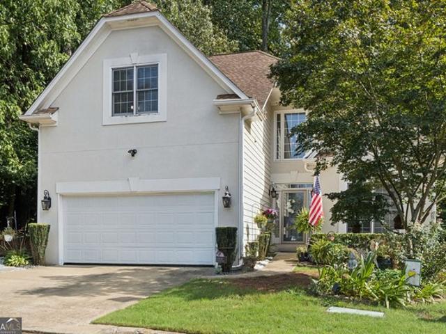3410 Rose Arbor Ct, Atlanta, GA 30340