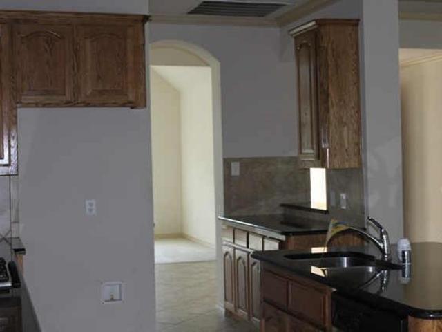 3410 Somerset Lane