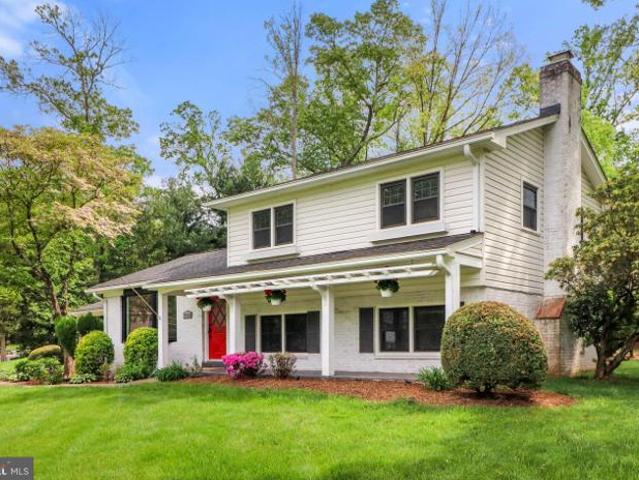 3410 Valewood Dr, Oakton, VA 22124
