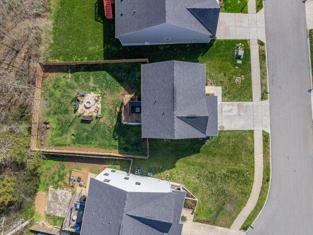3410 Woodcrest Ct