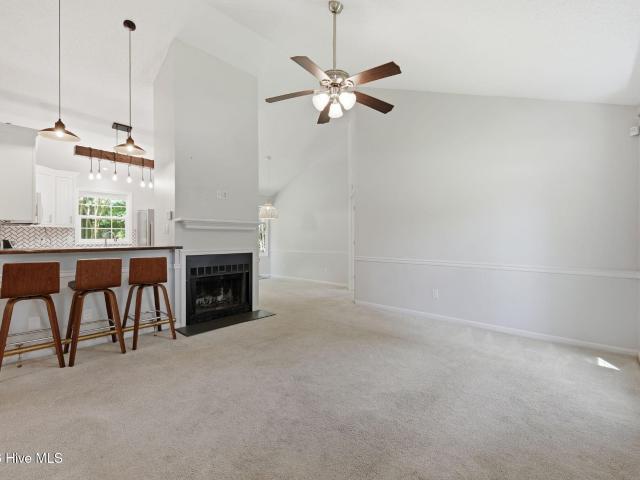 3411 Belmont Boulevard
