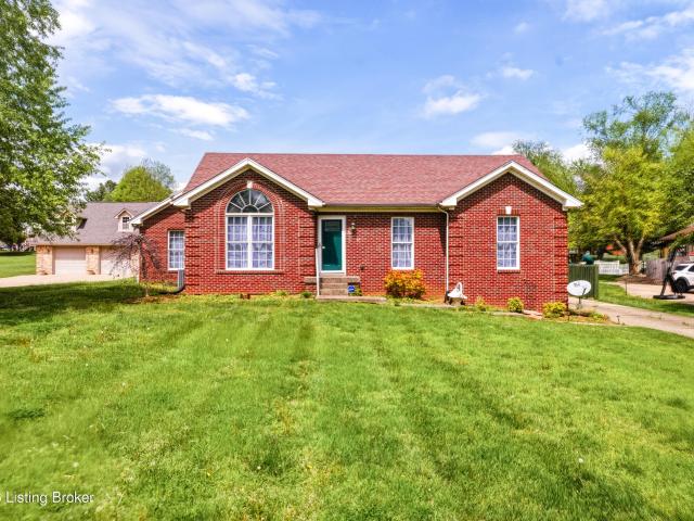 3411 E Hebron Ln
