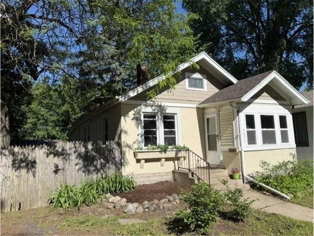 3411 Queen Ave N, Minneapolis, MN 55412