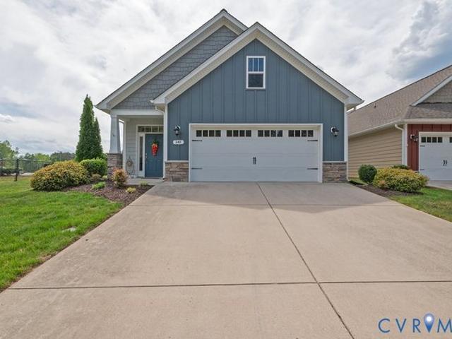 3411 Rock Creek Villa Dr, Quinton, VA 23141
