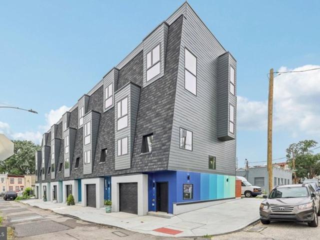 3411 W Lippincott St, Philadelphia, PA 19132